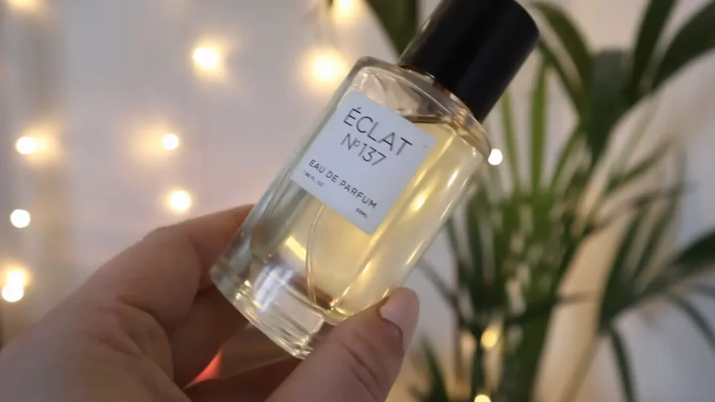 Eclat Liste 2025: Vollständig Parfum Dupes | PDF | Duftzwillinge